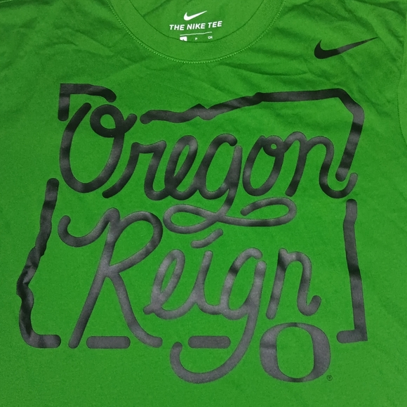 Nike | Shirts | New Nike Oregon Reign Ducks Shirt Green College Tee ...
